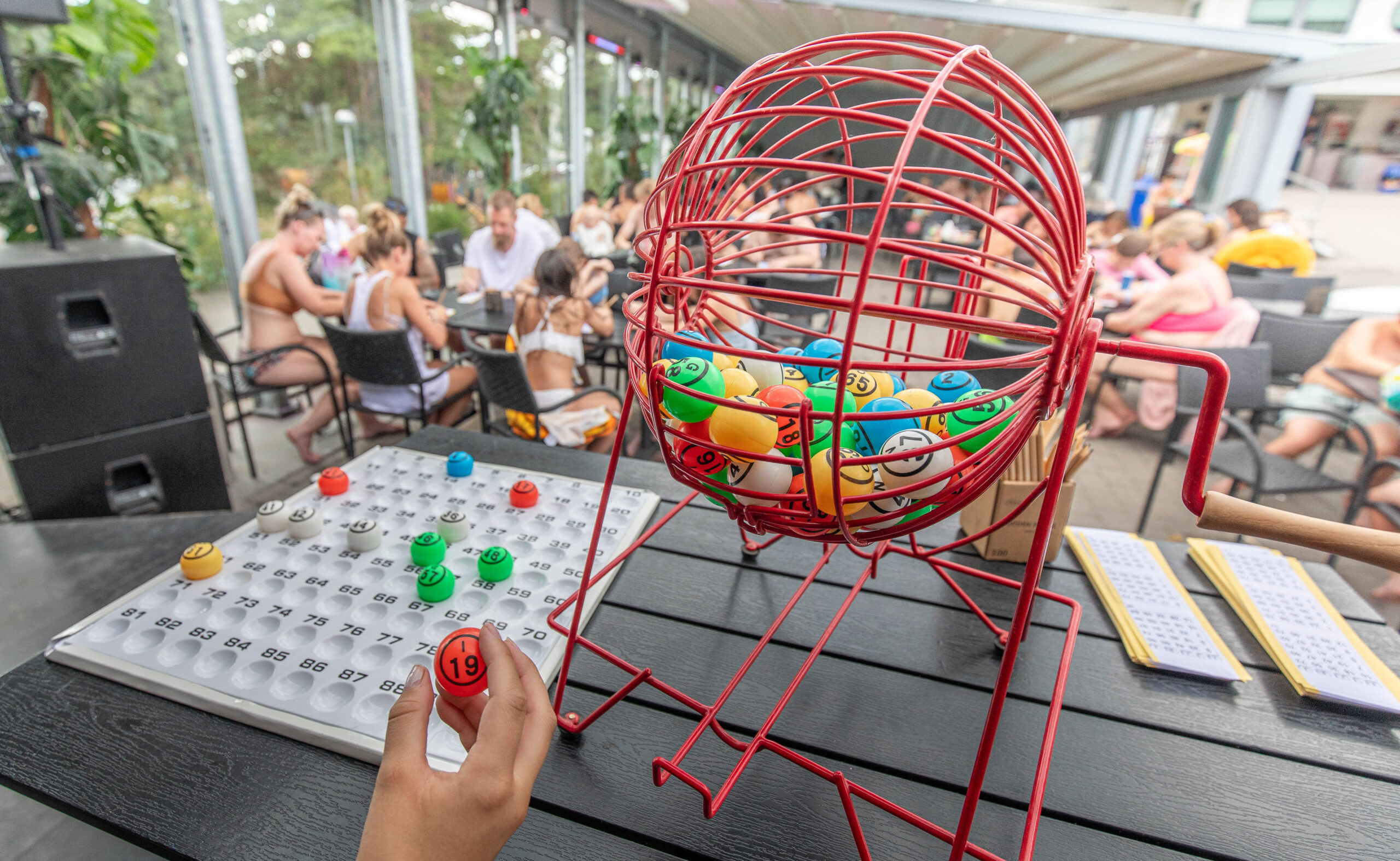 Pool bingo – Hafsten Resort